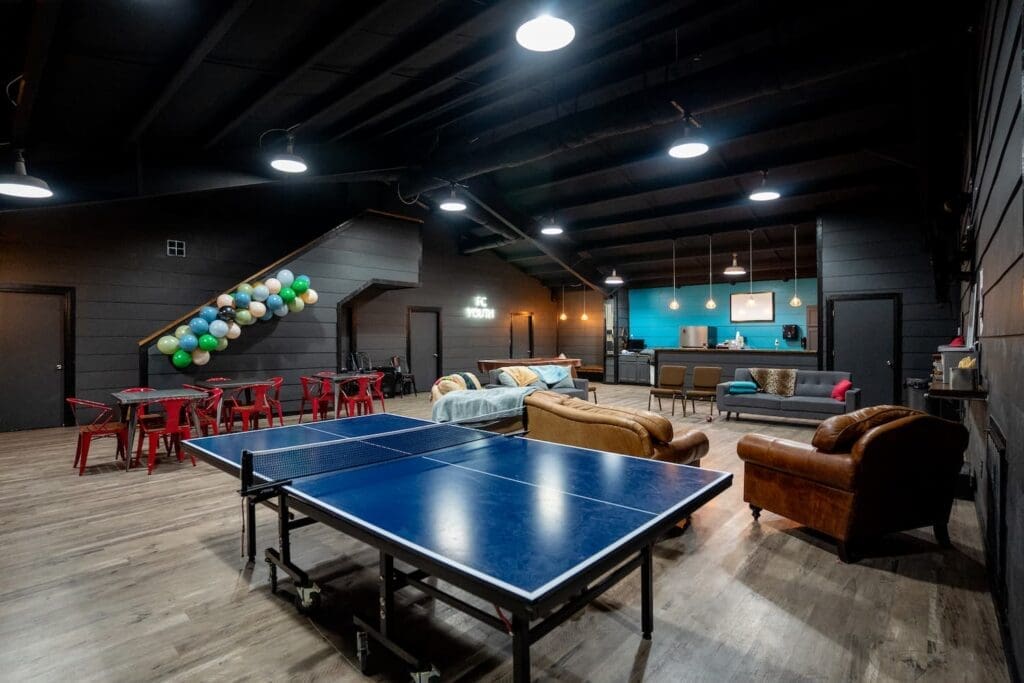 Redfield - Family Church - We're Family. We're Church.