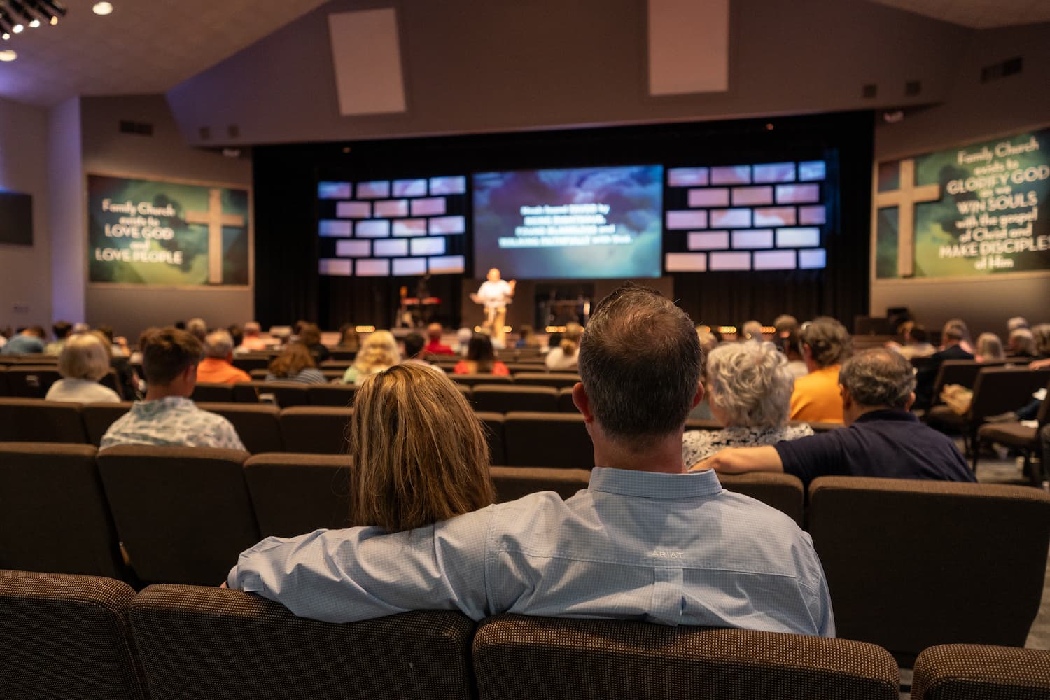 Ways to Connect - Family Church - We're Family. We're Church.